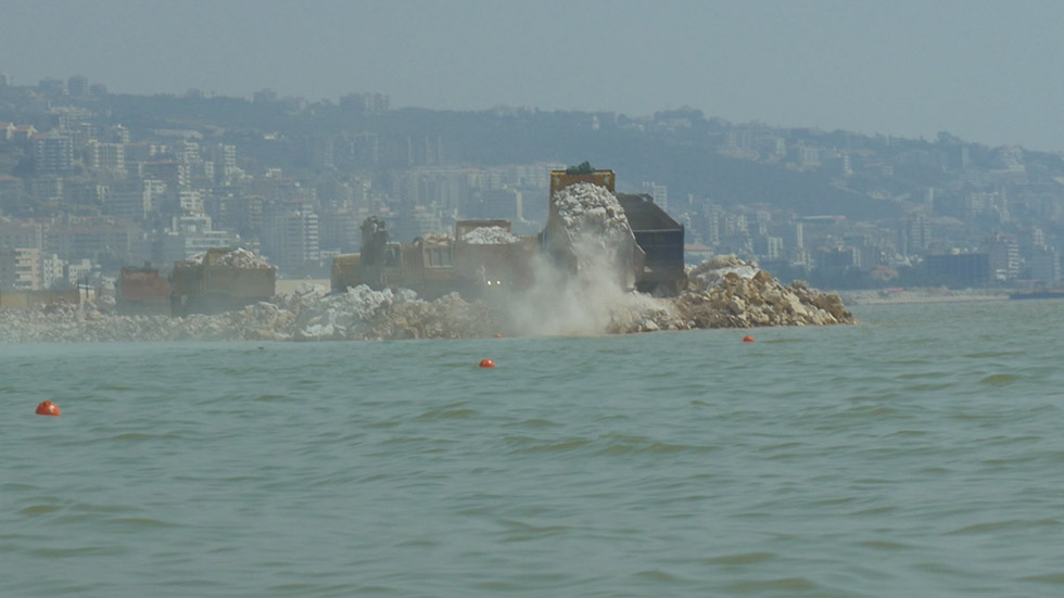 GÄSTANDE UTSTÄLLNING: LANDMÄRKT | Konstguiden